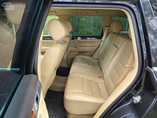Volkswagen Touareg 2005 Varėna, ar dzinēja tilpumu 2.50 L un nobraukumu 398 tūkst. km par 2450 €, foto 9 vietnē AUTOMOTO.COM.LV