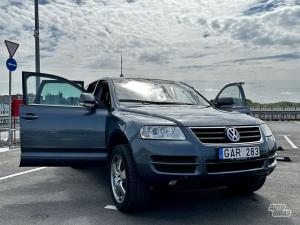Volkswagen Touareg 2005 in Vilnius, with an engine capacity of 2.50 L and mileage of 301 thousand km for 3300 €, photo  on AUTOMOTO.COM.LV