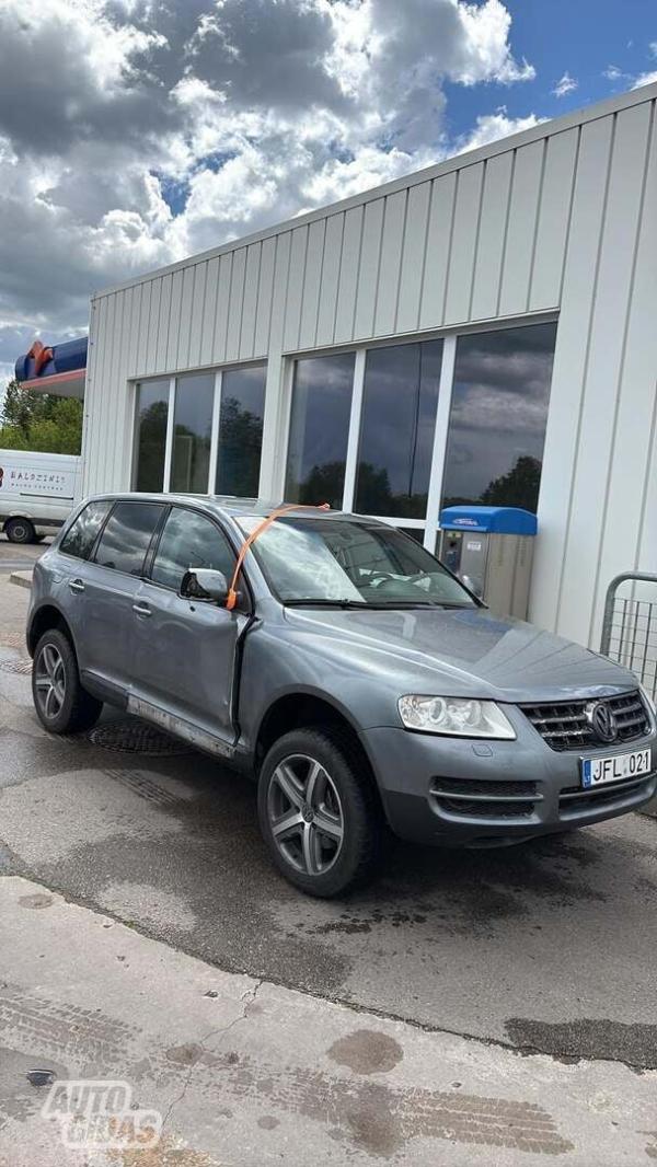 Volkswagen Touareg 2005 Varėna, ar dzinēja tilpumu 3.20 L un nobraukumu 294 tūkst. km par 1450 €, foto 2 vietnē AUTOMOTO.COM.LV