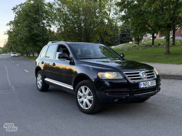 Volkswagen Touareg 2005 in Vilnius, with an engine capacity of 3.00 L and mileage of 299 thousand km for 2390 €, photo 1 on AUTOMOTO.COM.LV