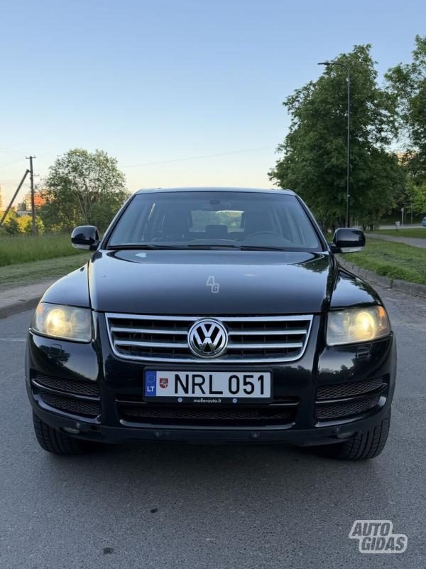 Volkswagen Touareg 2005 in Vilnius, with an engine capacity of 3.00 L and mileage of 299 thousand km for 2390 €, photo 5 on AUTOMOTO.COM.LV