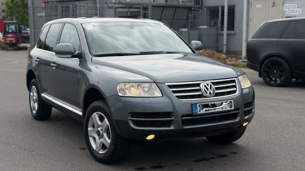 Volkswagen Touareg 2005 in Vilnius, with an engine capacity of 3.00 L and mileage of 279 thousand km for 3350 €, photo 1 on AUTOMOTO.COM.LV