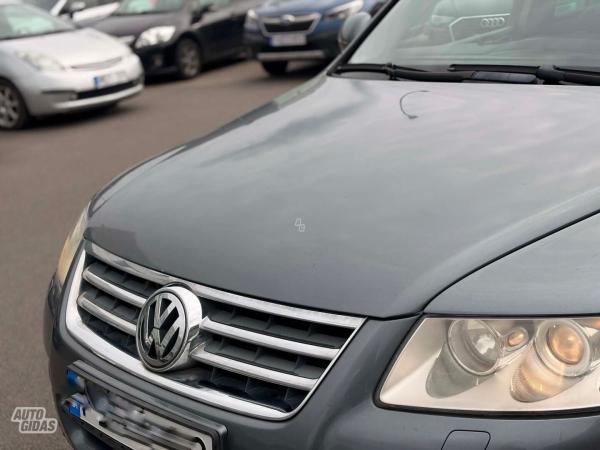 Volkswagen Touareg 2005 in Vilnius, with an engine capacity of 3.00 L and mileage of 279 thousand km for 3350 €, photo 10 on AUTOMOTO.COM.LV