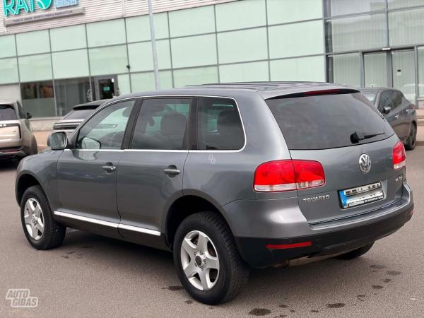 Volkswagen Touareg 2005 Viļņa, ar dzinēja tilpumu 3.00 L un nobraukumu 279 tūkst. km par 3350 €, foto 4 vietnē AUTOMOTO.COM.LV