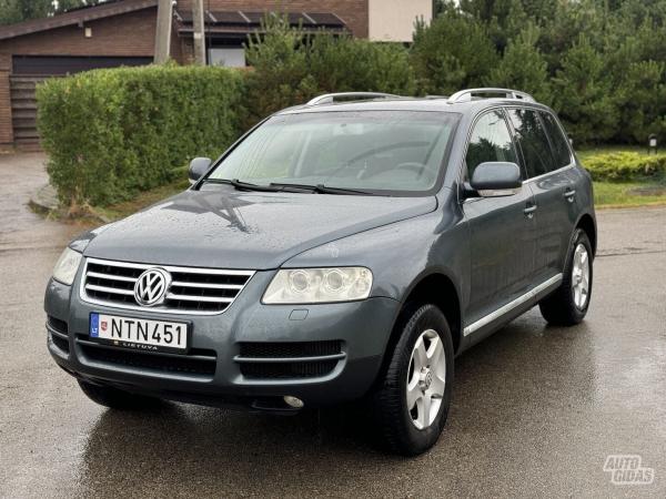 Volkswagen Touareg 2005 in Vilnius, with an engine capacity of 2.50 L and mileage of 313 thousand km for 2599 €, photo 1 on AUTOMOTO.COM.LV
