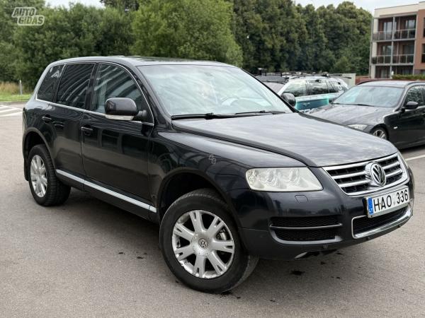 Volkswagen Touareg 2005 Viļņa, ar dzinēja tilpumu 2.50 L un nobraukumu 321 tūkst. km par 2350 €, foto 2 vietnē AUTOMOTO.COM.LV