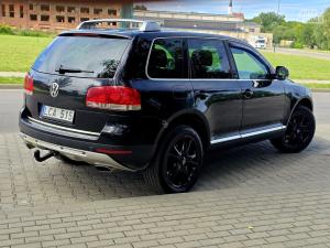 Volkswagen Touareg 2005 in Siauliai, with an engine capacity of 3.00 L and mileage of 330 thousand km for 2600 €, photo 4 on AUTOMOTO.COM.LV
