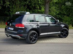 Volkswagen Touareg 2005 in Siauliai, with an engine capacity of 3.00 L and mileage of 330 thousand km for 2600 €, photo 7 on AUTOMOTO.COM.LV