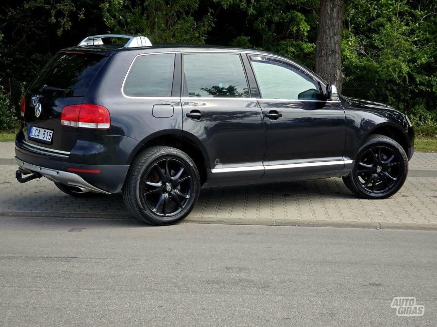 Volkswagen Touareg 2005 in Siauliai, with an engine capacity of 3.00 L and mileage of 330 thousand km for 2600 €, photo 9 on AUTOMOTO.COM.LV