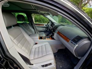 Volkswagen Touareg 2005 in Siauliai, with an engine capacity of 3.00 L and mileage of 330 thousand km for 2600 €, photo 10 on AUTOMOTO.COM.LV