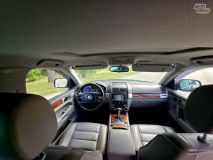 Volkswagen Touareg 2005 in Siauliai, with an engine capacity of 3.00 L and mileage of 330 thousand km for 2600 €, photo 12 on AUTOMOTO.COM.LV
