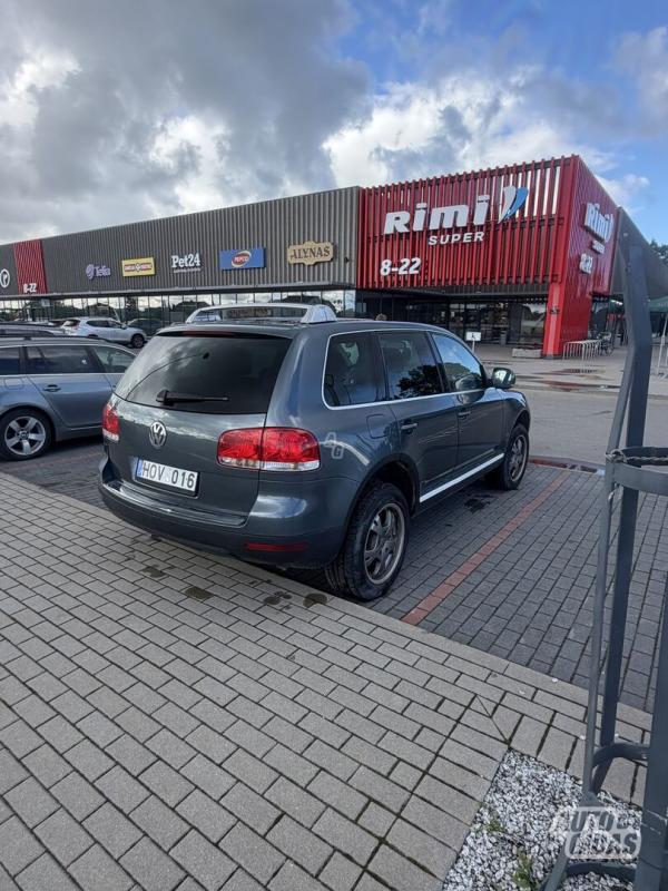 Volkswagen Touareg 2005 in Kretinga, with an engine capacity of 3.20 L and mileage of 378 thousand km for 3600 €, photo 5 on AUTOMOTO.COM.LV