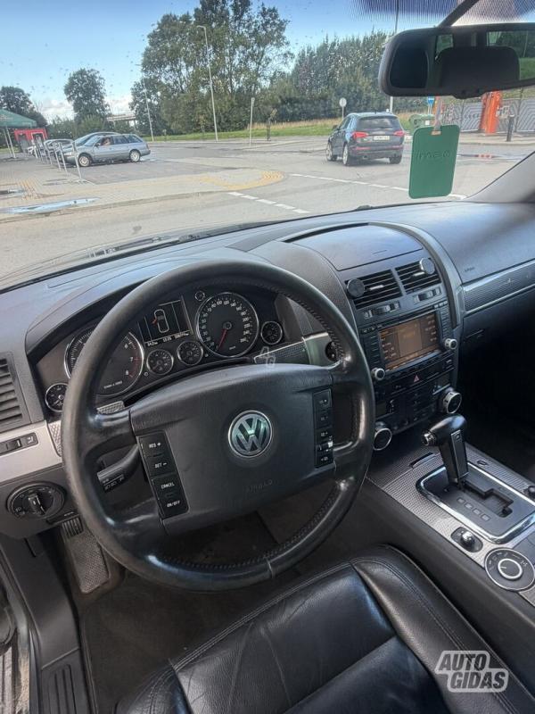 Volkswagen Touareg 2005 in Kretinga, with an engine capacity of 3.20 L and mileage of 378 thousand km for 3600 €, photo 7 on AUTOMOTO.COM.LV
