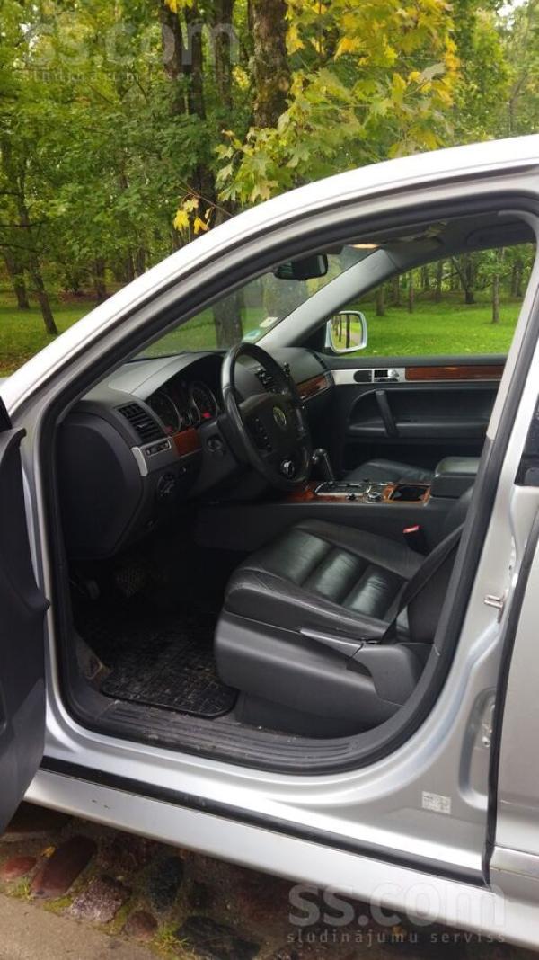 Volkswagen Touareg 2006 in Kuldiga, with an engine capacity of 3.00 L and mileage of 273 thousand km for 5200 €, photo 4 on AUTOMOTO.COM.LV