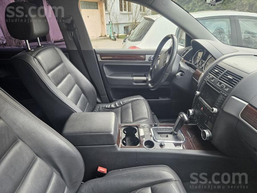 Фольксваген Туарег 2006 в Рига, объемом двигателя 3.00 л и пробегом 252 тыс. км за 6999 €, фото 3 на AUTOMOTO.COM.LV