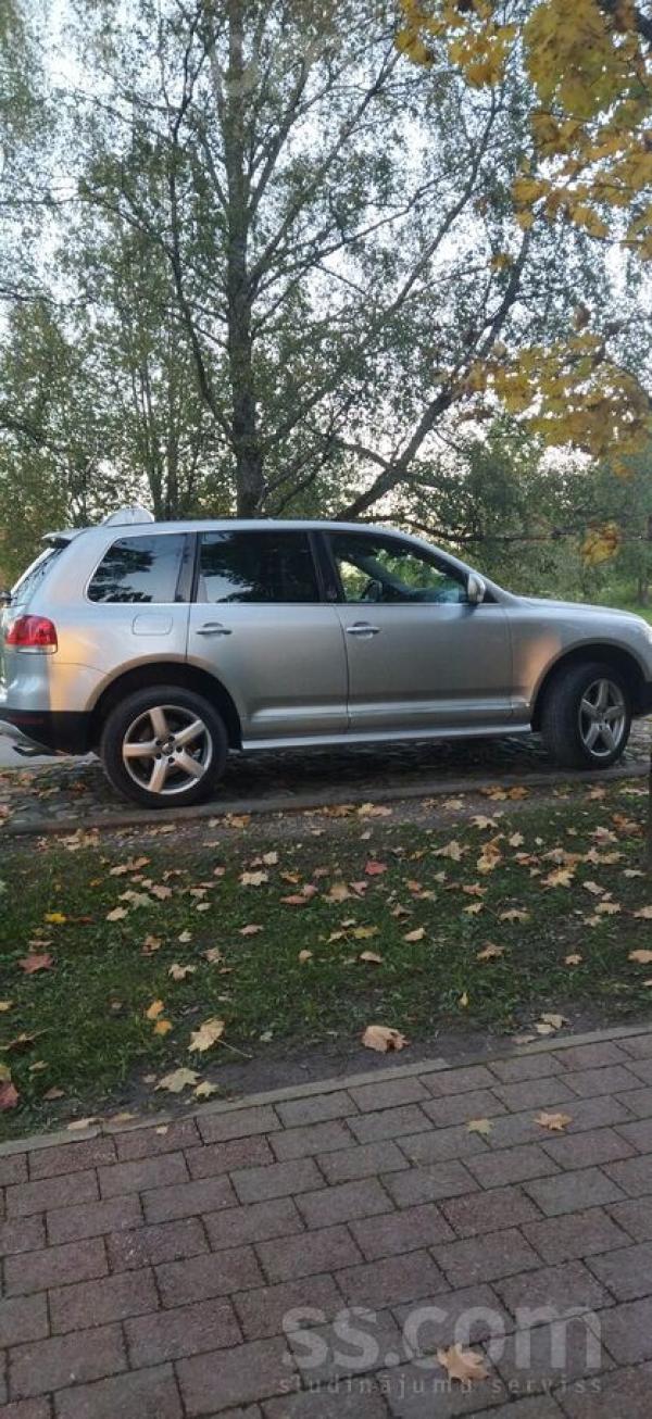 Volkswagen Touareg 2006 in Kuldiga, with an engine capacity of 3.00 L and mileage of 273 thousand km for 3800 €, photo 4 on AUTOMOTO.COM.LV