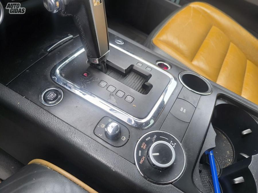 Volkswagen Touareg 2006 Šauļi, ar dzinēja tilpumu 3.00 L un nobraukumu 265 tūkst. km par 4150 €, foto 21 vietnē AUTOMOTO.COM.LV