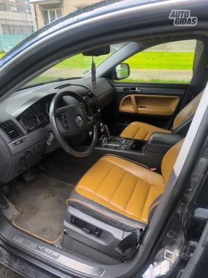 Volkswagen Touareg 2006 Šauļi, ar dzinēja tilpumu 3.00 L un nobraukumu 268 tūkst. km par 4150 €, foto 14 vietnē AUTOMOTO.COM.LV