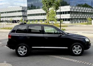 Volkswagen Touareg 2006 in Vilnius, with an engine capacity of 2.90 L and mileage of 312 thousand km for 2500 €, photo 9 on AUTOMOTO.COM.LV