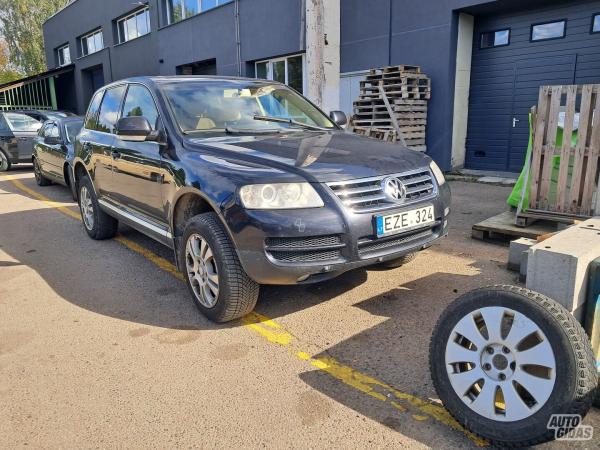 Volkswagen Touareg 2006 in Vilnius, with an engine capacity of 3.00 L and mileage of 320 thousand km for 2700 €, photo 8 on AUTOMOTO.COM.LV