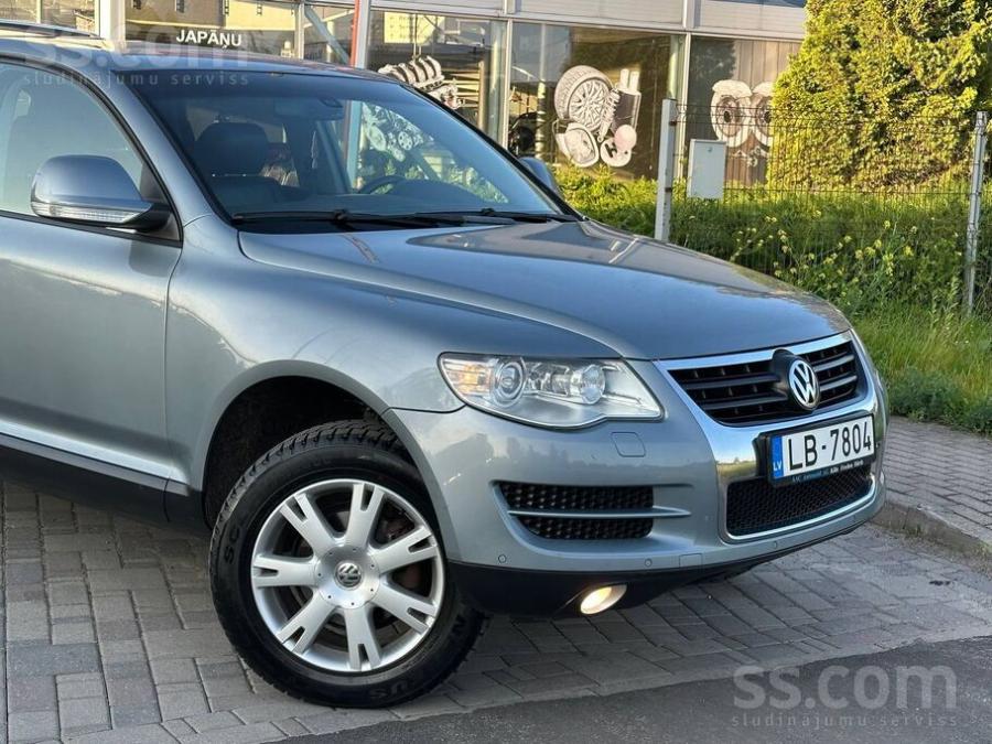 Volkswagen Touareg 2007 in Riga, with an engine capacity of 2.50 L and mileage of 0 thousand km for 5590 €, photo 12 on AUTOMOTO.COM.LV