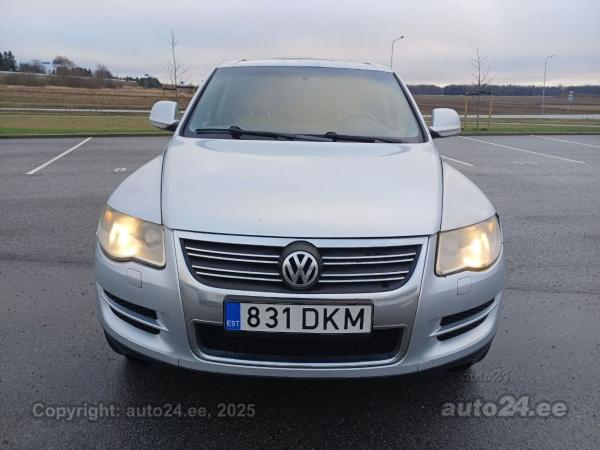 Volkswagen Touareg 2007 Tallina, ar dzinēja tilpumu 2.50 L un nobraukumu 363 tūkst. km par 2300 €, foto 7 vietnē AUTOMOTO.COM.LV