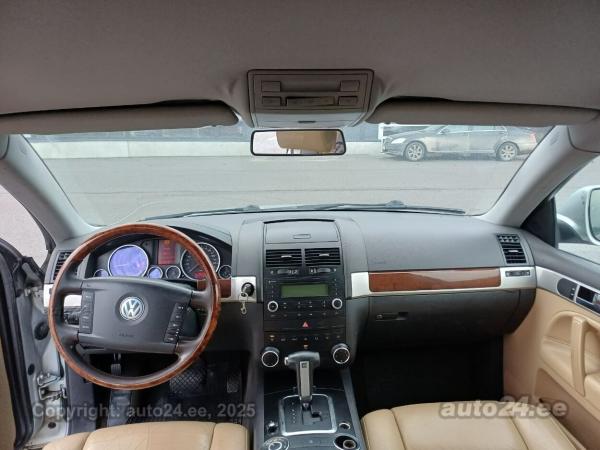 Volkswagen Touareg 2007 in Tallinn, with an engine capacity of 2.50 L and mileage of 363 thousand km for 2300 €, photo 11 on AUTOMOTO.COM.LV