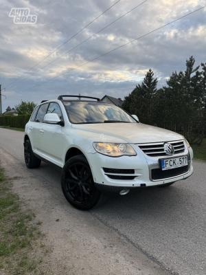 Volkswagen Touareg 2007 in Marijampole, with an engine capacity of 3.00 L and mileage of 410 thousand km for 2900 €, photo  on AUTOMOTO.COM.LV