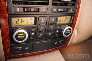 Volkswagen Touareg 2007 in Daugavpils, with an engine capacity of 3.00 L and mileage of 399 thousand km for 5500 €, photo 7 on AUTOMOTO.COM.LV