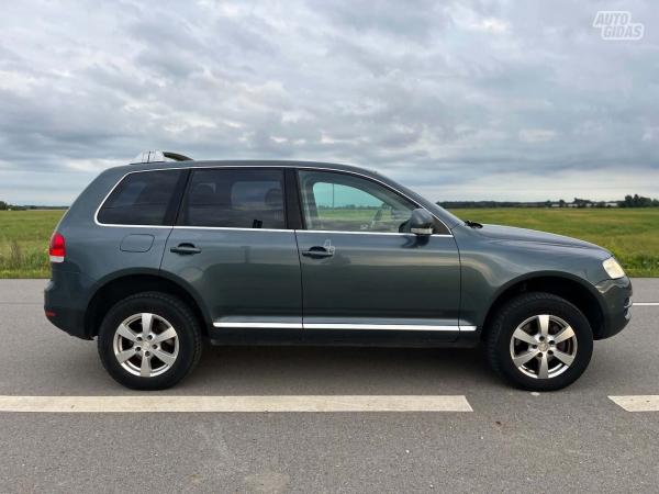 Volkswagen Touareg 2007 Klaipėda, ar dzinēja tilpumu 3.00 L un nobraukumu 251 tūkst. km par 2400 €, foto 5 vietnē AUTOMOTO.COM.LV