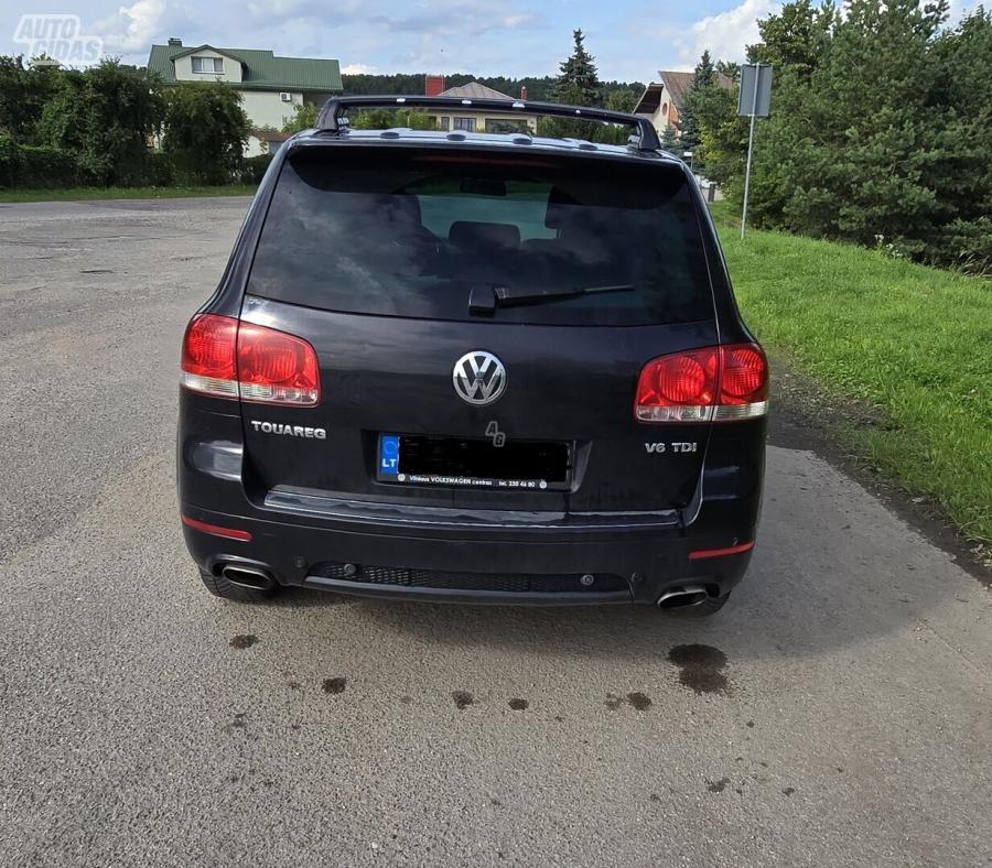 Volkswagen Touareg 2007 in Kaunas, with an engine capacity of 3.00 L and mileage of 272 thousand km for 5600 €, photo 3 on AUTOMOTO.COM.LV