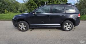 Volkswagen Touareg 2007 in Kaunas, with an engine capacity of 3.00 L and mileage of 272 thousand km for 5600 €, photo 4 on AUTOMOTO.COM.LV