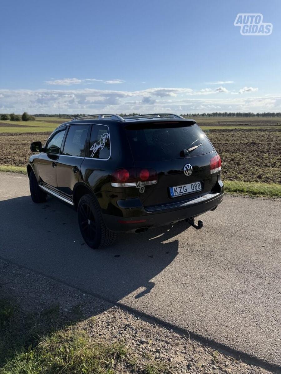 Volkswagen Touareg 2007 Raseiniai, ar dzinēja tilpumu 3.00 L un nobraukumu 344 tūkst. km par 5000 €, foto 6 vietnē AUTOMOTO.COM.LV