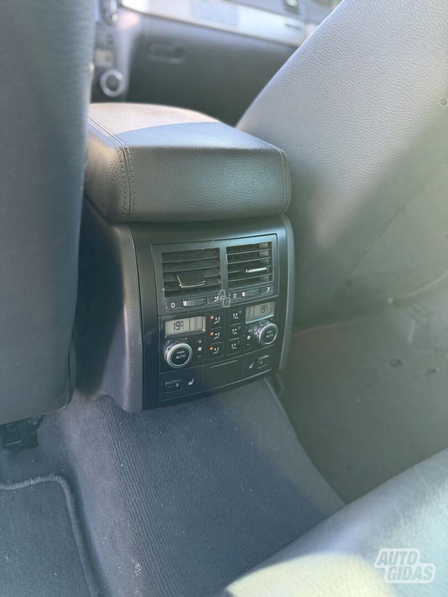 Volkswagen Touareg 2007 Raseiniai, ar dzinēja tilpumu 3.00 L un nobraukumu 344 tūkst. km par 5000 €, foto 19 vietnē AUTOMOTO.COM.LV