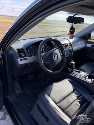 Volkswagen Touareg 2007 Raseiniai, ar dzinēja tilpumu 3.00 L un nobraukumu 344 tūkst. km par 5000 €, foto 20 vietnē AUTOMOTO.COM.LV