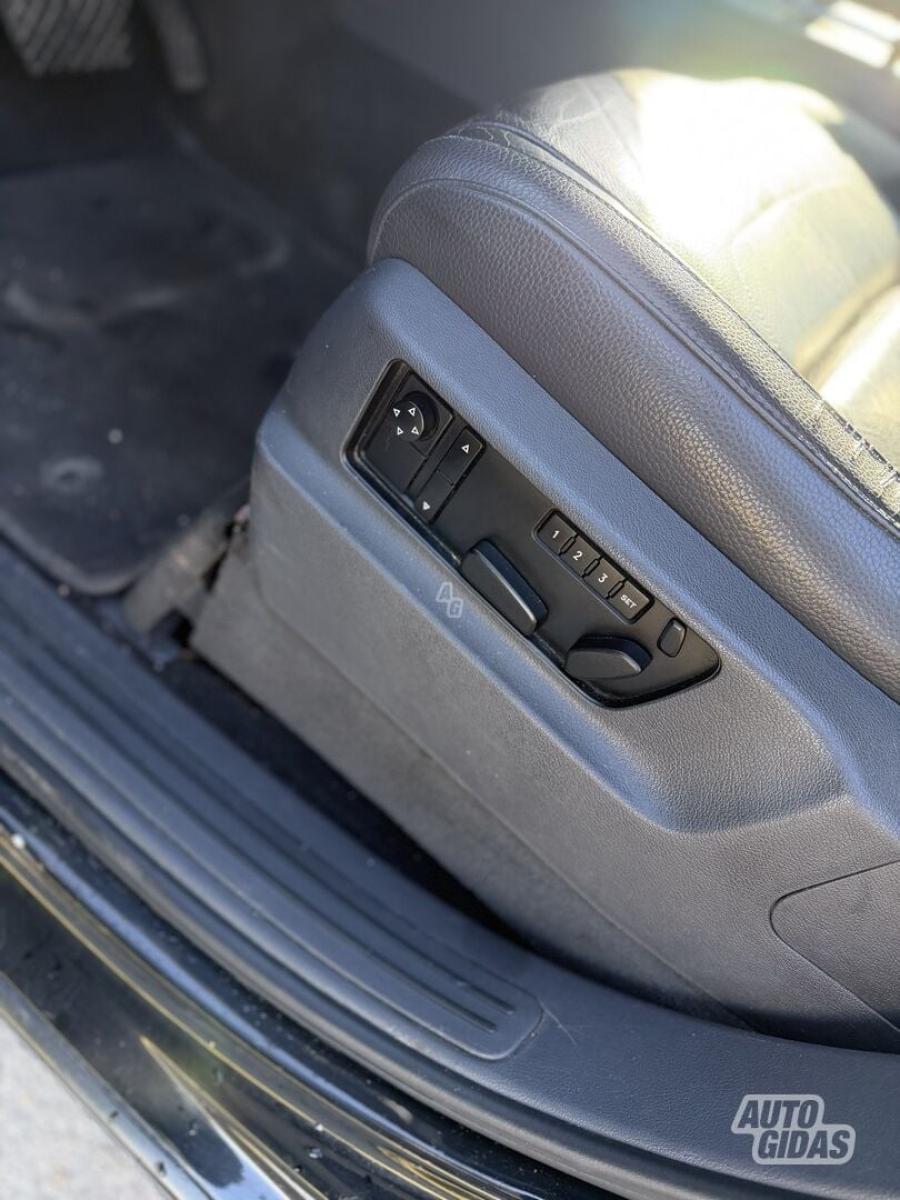 Volkswagen Touareg 2007 Raseiniai, ar dzinēja tilpumu 3.00 L un nobraukumu 344 tūkst. km par 5000 €, foto 24 vietnē AUTOMOTO.COM.LV