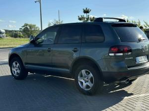 Volkswagen Touareg 2008 Kauņa, ar dzinēja tilpumu 2.50 L un nobraukumu 300 tūkst. km par 2850 €, foto 5 vietnē AUTOMOTO.COM.LV