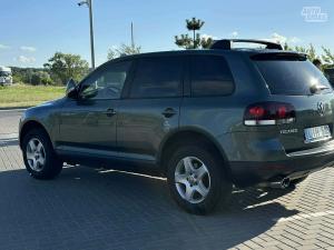 Volkswagen Touareg 2008 Kauņa, ar dzinēja tilpumu 2.50 L un nobraukumu 300 tūkst. km par 2600 €, foto 3 vietnē AUTOMOTO.COM.LV