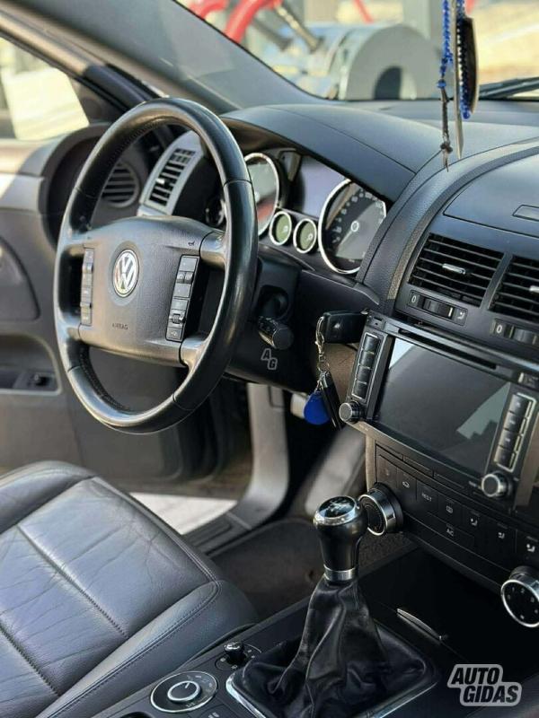Volkswagen Touareg 2008 in Kaunas, with an engine capacity of 2.50 L and mileage of 300 thousand km for 2600 €, photo 9 on AUTOMOTO.COM.LV