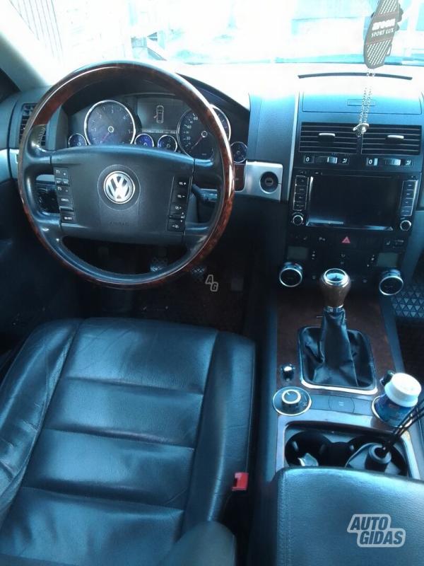 Volkswagen Touareg 2008 Šauļi, ar dzinēja tilpumu 2.50 L un nobraukumu 290 tūkst. km par 3877 €, foto 7 vietnē AUTOMOTO.COM.LV