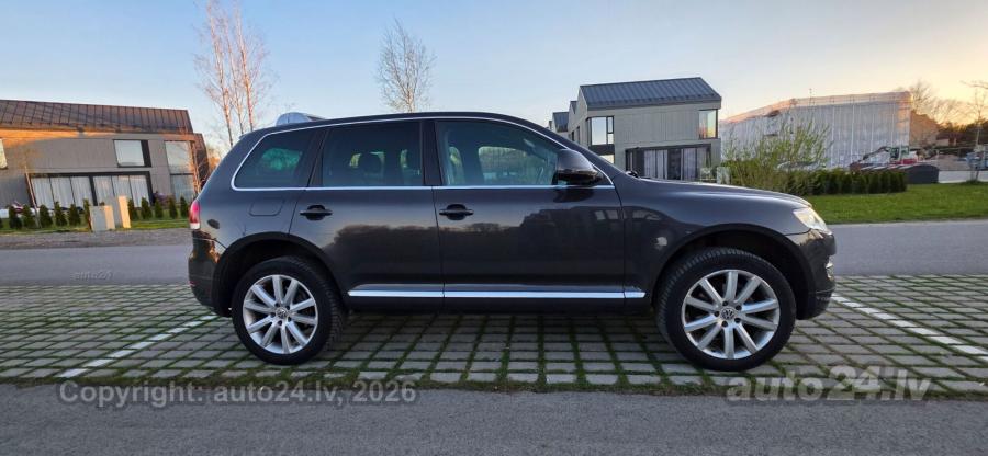 Volkswagen Touareg 2008 Tallina, ar dzinēja tilpumu 3.00 L un nobraukumu 284 tūkst. km par 9960 €, foto 6 vietnē AUTOMOTO.COM.LV