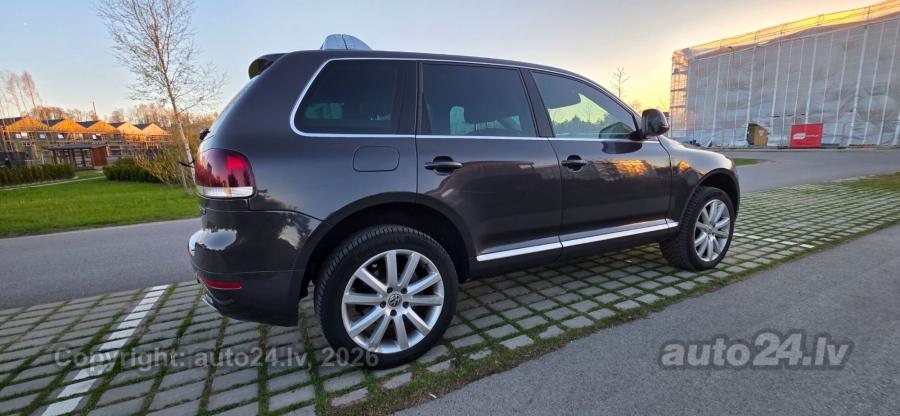 Volkswagen Touareg 2008 Tallina, ar dzinēja tilpumu 3.00 L un nobraukumu 284 tūkst. km par 9960 €, foto 8 vietnē AUTOMOTO.COM.LV