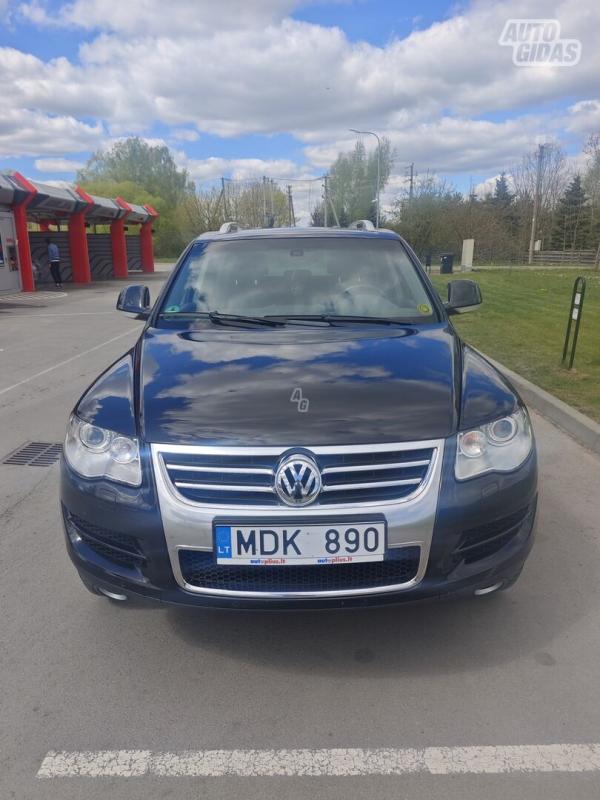 Фольксваген Туарег 2008 в Плунге, объемом двигателя 3.00 л и пробегом 379 тыс. км за 6200 €, фото 1 на AUTOMOTO.COM.LV