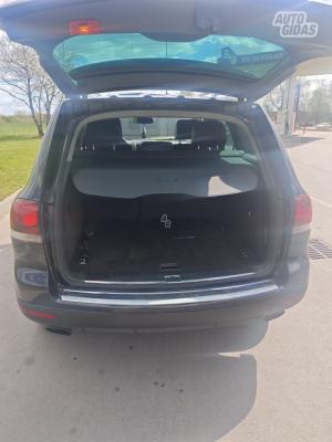 Volkswagen Touareg 2008 in Plunge, with an engine capacity of 3.00 L and mileage of 379 thousand km for 6200 €, photo 6 on AUTOMOTO.COM.LV