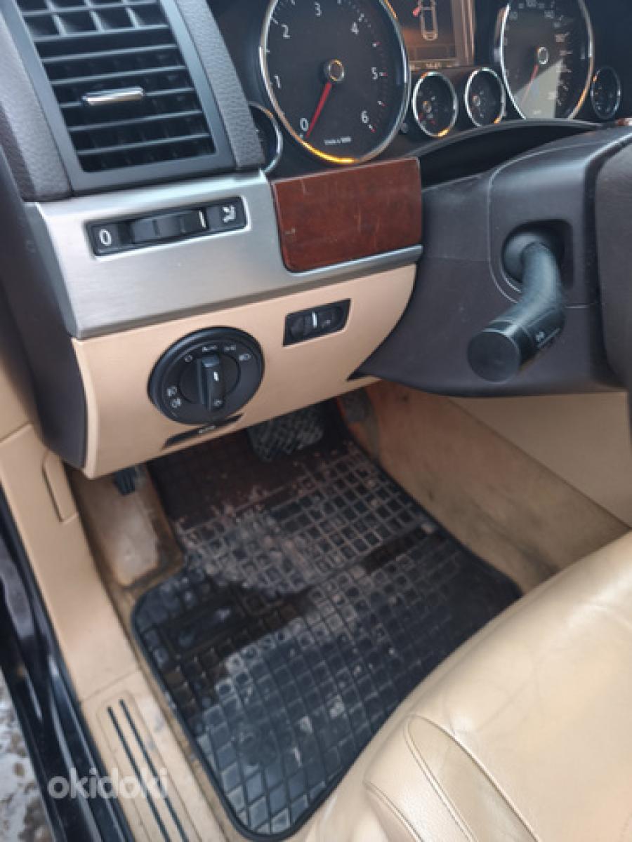 Volkswagen Touareg 2008 in Tallinn, with an engine capacity of 0.00 L and mileage of 398 thousand km for 6200 €, photo 3 on AUTOMOTO.COM.LV