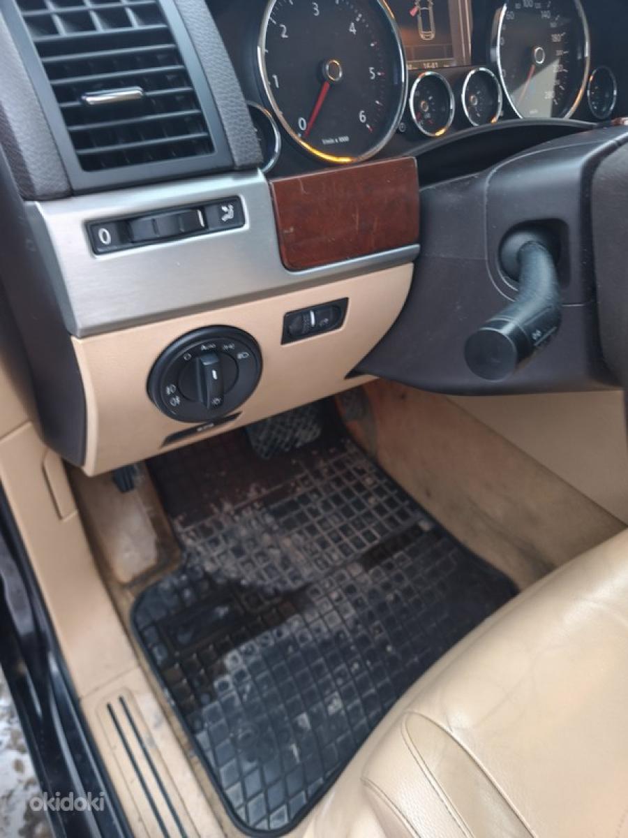 Volkswagen Touareg 2008 in Tallinn, with an engine capacity of 0.00 L and mileage of 398 thousand km for 6200 €, photo 12 on AUTOMOTO.COM.LV