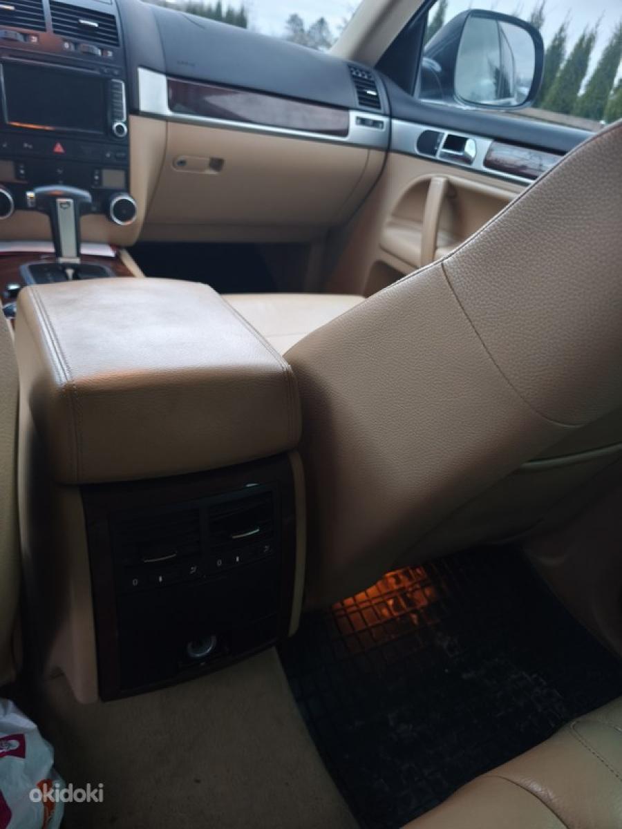 Volkswagen Touareg 2008 in Tallinn, with an engine capacity of 0.00 L and mileage of 398 thousand km for 6200 €, photo 14 on AUTOMOTO.COM.LV