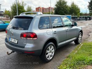 Volkswagen Touareg 2008 in Narva, with an engine capacity of 3.00 L and mileage of 280 thousand km for 2500 €, photo 7 on AUTOMOTO.COM.LV