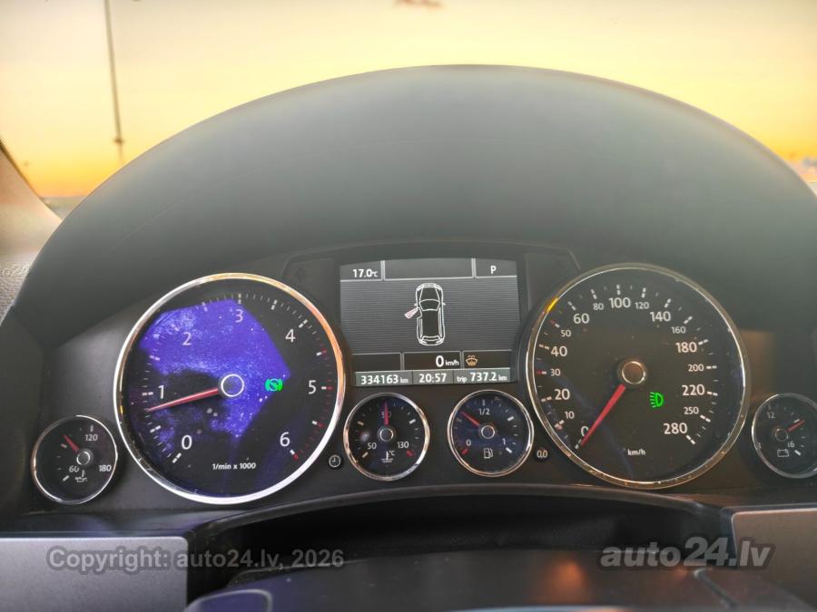 Фольксваген Туарег 2009 в Таллин, объемом двигателя 3.00 л и пробегом 0 тыс. км за 5500 €, фото 12 на AUTOMOTO.COM.LV