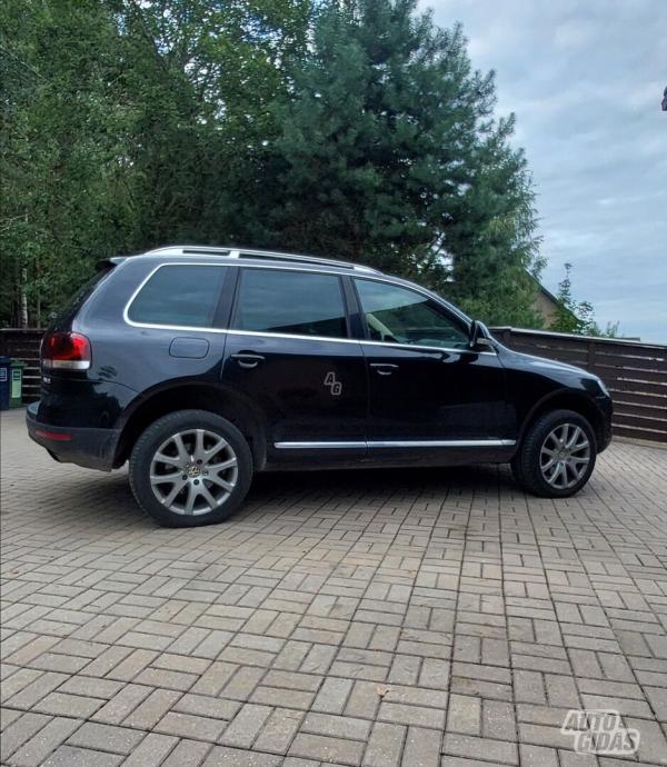 Volkswagen Touareg 2009 in Vilnius, with an engine capacity of 3.00 L and mileage of 360 thousand km for 4100 €, photo 3 on AUTOMOTO.COM.LV